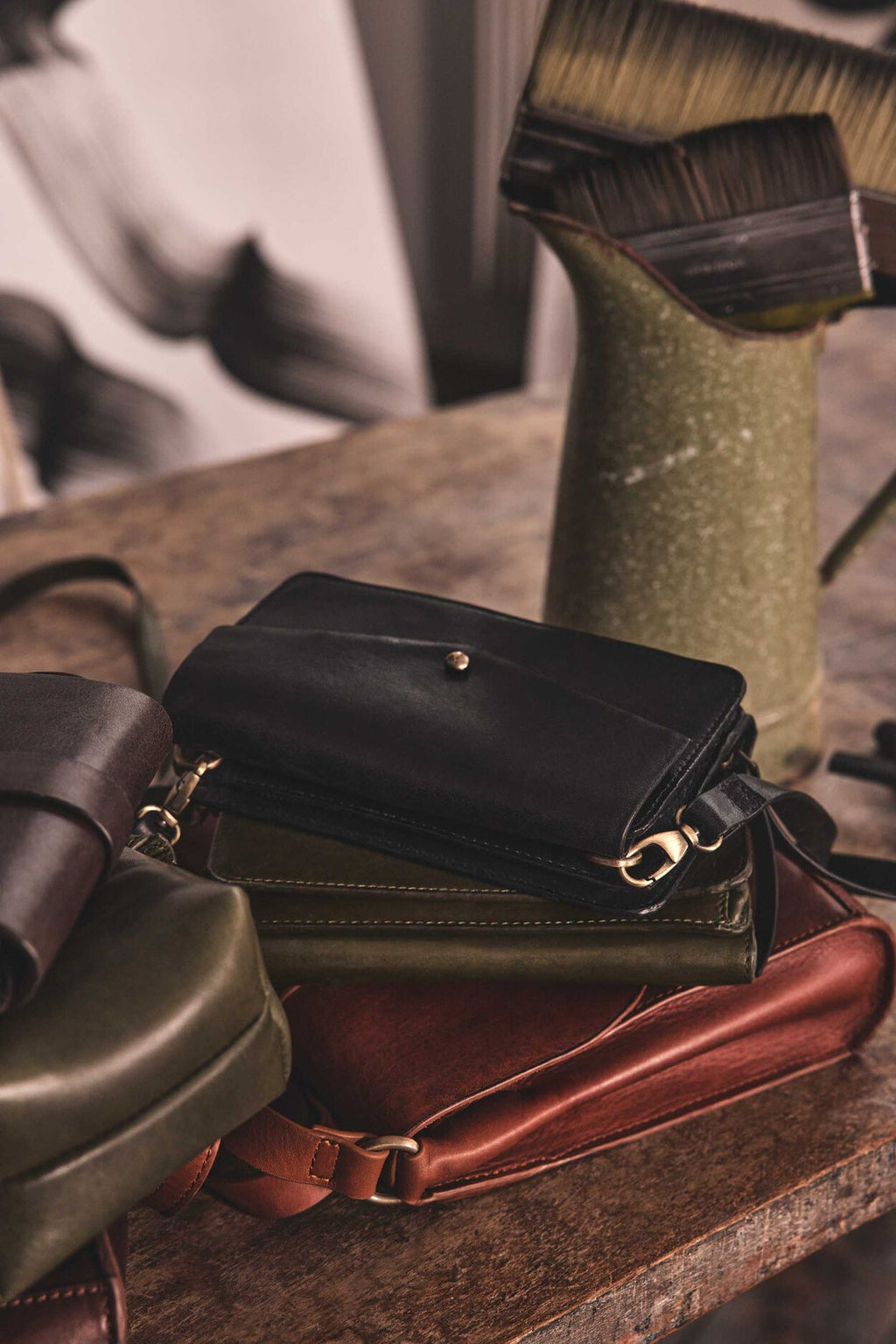 GABRIEL TELEPHONE SHOULDER BAG – Maison 123 Lebanon